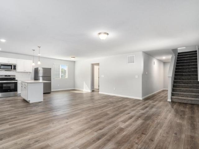 5519 Mammoth Drive