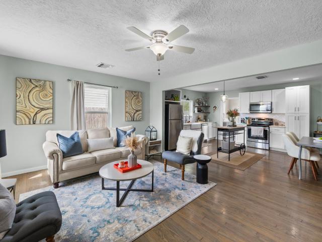 5519 Hillman St, Houston, TX 77023 | MLS #15972