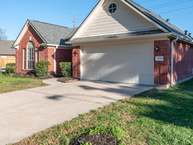 5519 Imperial Grove Drive