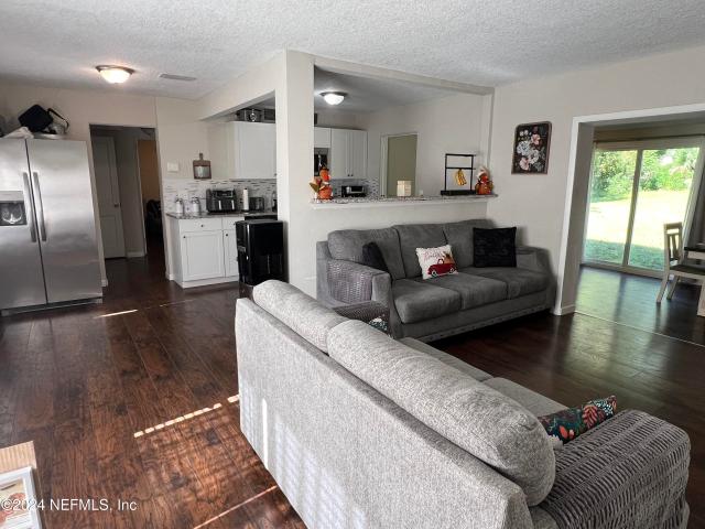 5519 River Forest Dr, Jacksonville, FL 32211 | MLS #2055