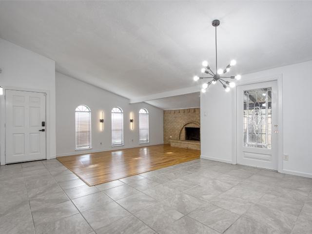 5510 Hickory Forest Dr, Houston, TX 77088 | MLS #66416 | Compass