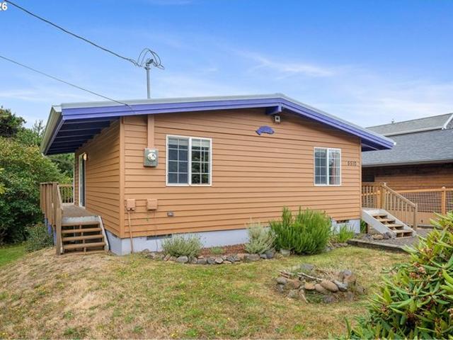 5510 3rd St NW, Cape Meares, OR 97141