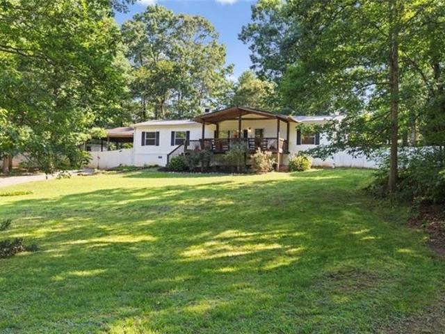 5512 Hemlock Ct, Lula, GA 30554