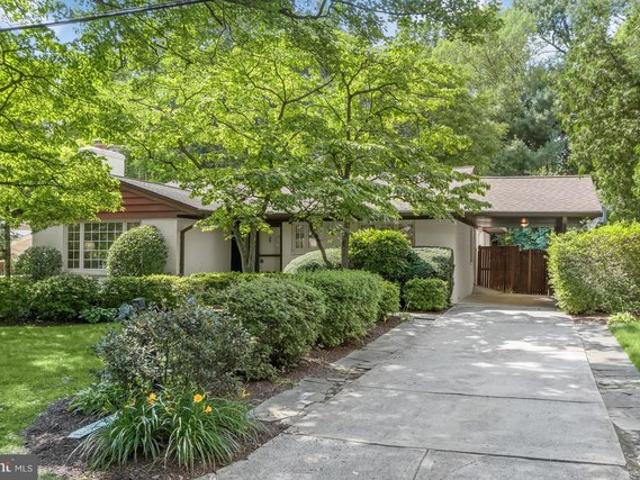 5512 Uppingham St, Chevy Chase, MD 20815