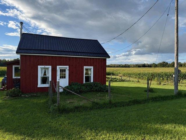 5513 County Route 14, Chase Mills, NY 13621