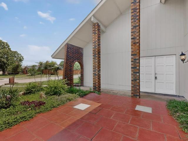 5513 Galaxie Road
