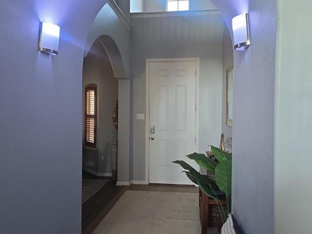 5513 Grenada Drive