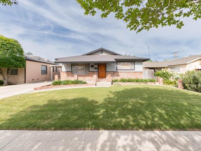 551 Auburn St, Tulare, CA 93274