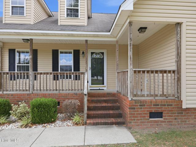 551 Eagles Nest Road