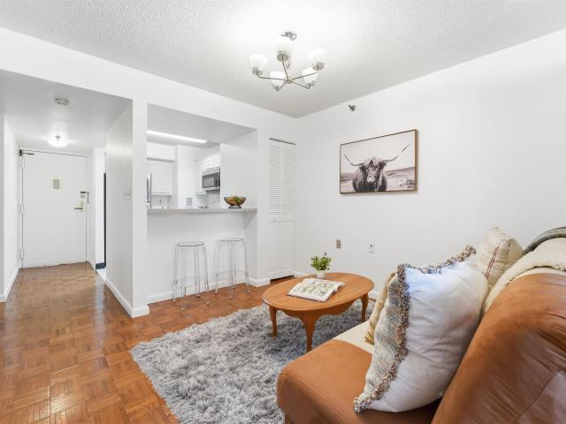 551 Observer Highway # 3L