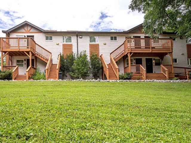 551 Lindsay 2 Bedroom Apartment for Rent at 551 Lindsay St Nw, Atlanta, GA 30314 English Avenue