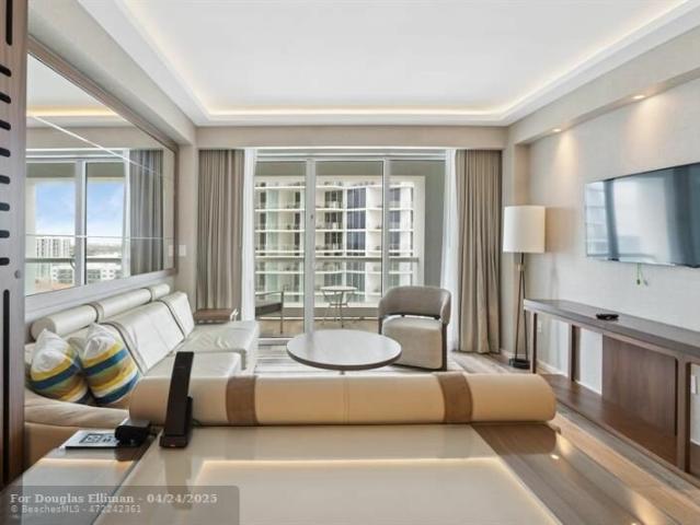 551 N Fort Lauderdale Beach, Fort Lauderdale, FL