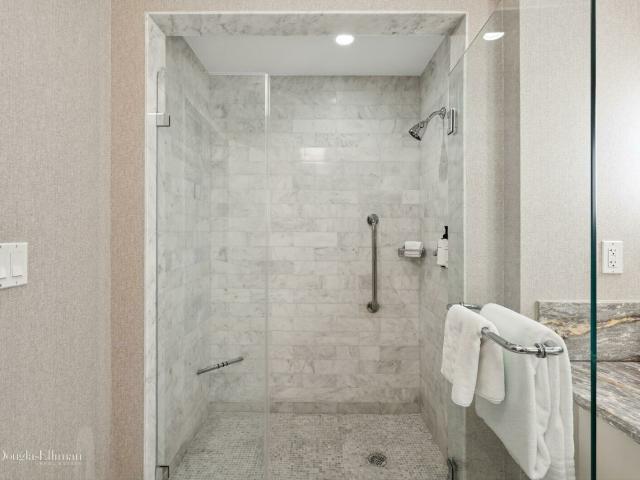 551 N Fort Lauderdale Beach, Fort Lauderdale, FL