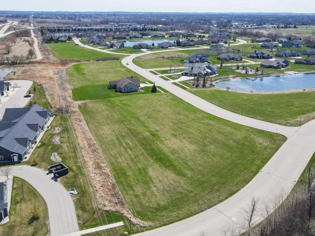 551 S Country Ln, Unit 38, Fond du Lac, WI 54935 | MLS #50307 | Compass