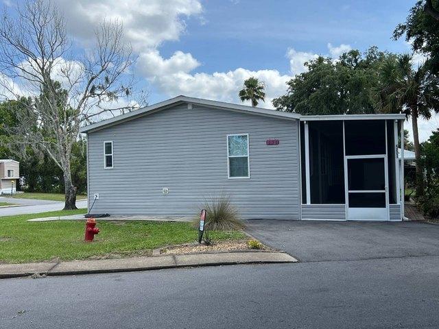 551 Sandy Palm Dr, Port Orange, FL 32127