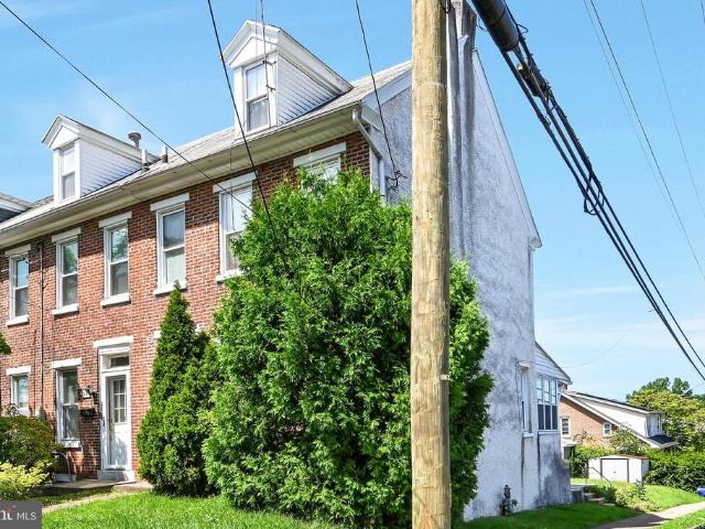 551 Spruce Street
