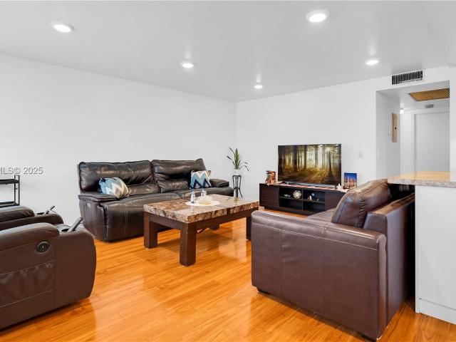 551 SW 135th Ave, Unit 208B, Pembroke Pines, FL 33027 | MLS #A11923 | Compass
