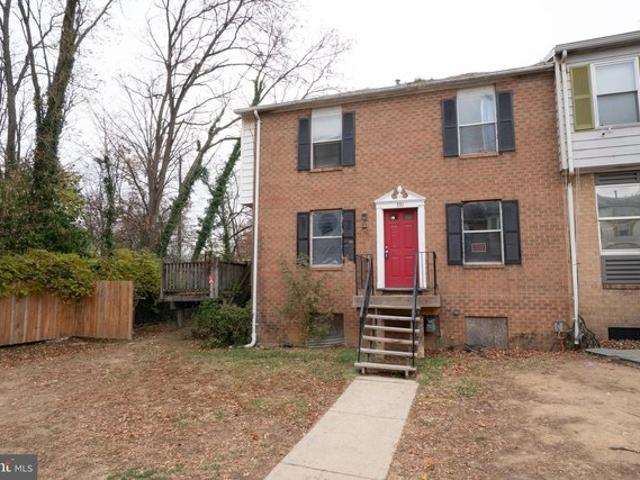 551 W Diamond Ave Unit 17, Gaithersburg, MD 20877