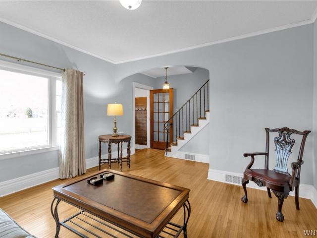 551 Wall Street