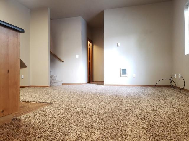 551e14 1 Bedroom Apartment for Rent at 551 E 14th Ave, Eugene, OR 97401 West University