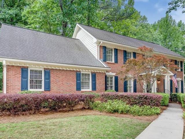 5524 Durrett Dr, Dunwoody, GA 30338