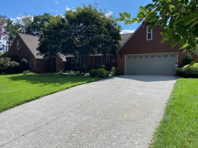 5524 Highfields Rd, Roanoke, VA 24018
