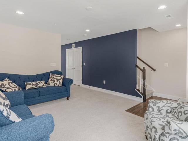 5524 Wordsworth Place