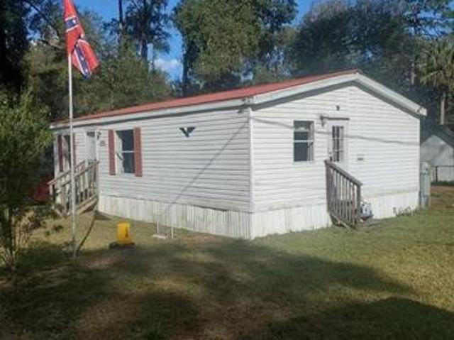5525 NE 166th Terrace, Silver Springs, FL 34488