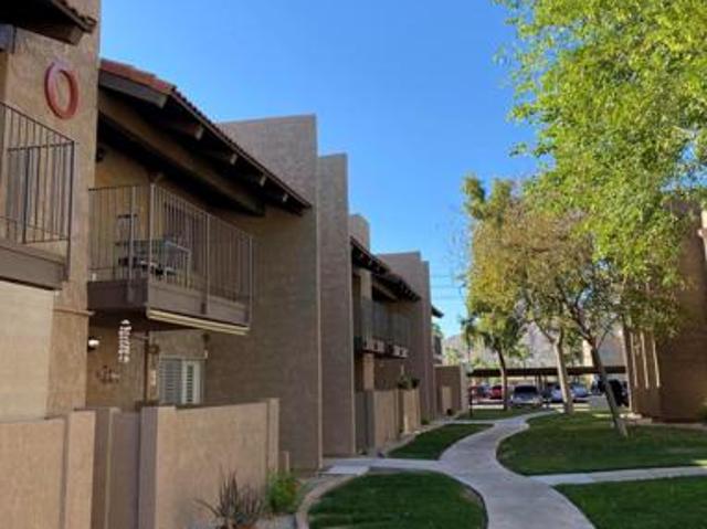 5525 E Thomas Rd #O9 Phoenix, AZ 85018