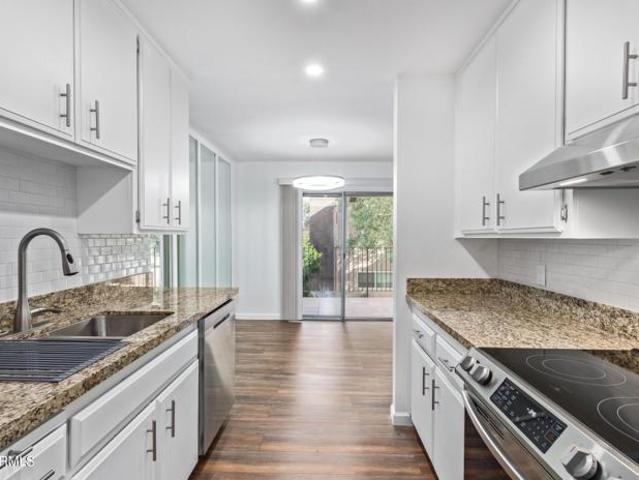 5525 E Thomas Rd #Q8, Phoenix, AZ 85018