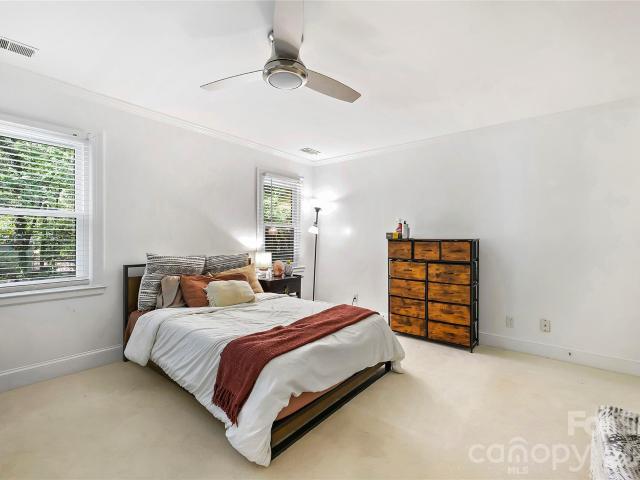 5525 Lancelot Dr, Charlotte, NC 28270 | MLS #4372