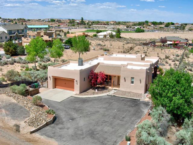 5525 Vera Cruz Road NE