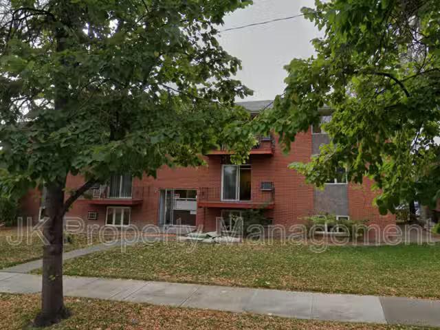 55268346 1110 2nd Ave S #12