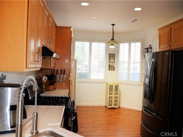 5526 Mountain View