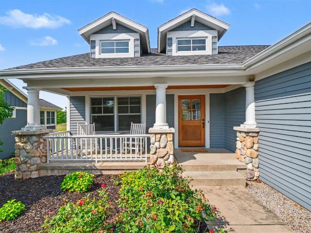 5526 Alhambra Drive