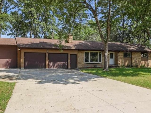 5526 Ellis St, Stevens Point, WI 54482