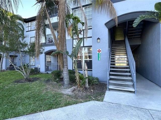 5526P G A Blvd Unit 4915, Orlando, FL 32839