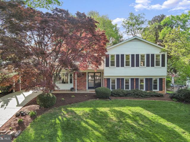 5528 Marlin St, Rockville, MD 20853 | MLS #MDMC2224 | Compass