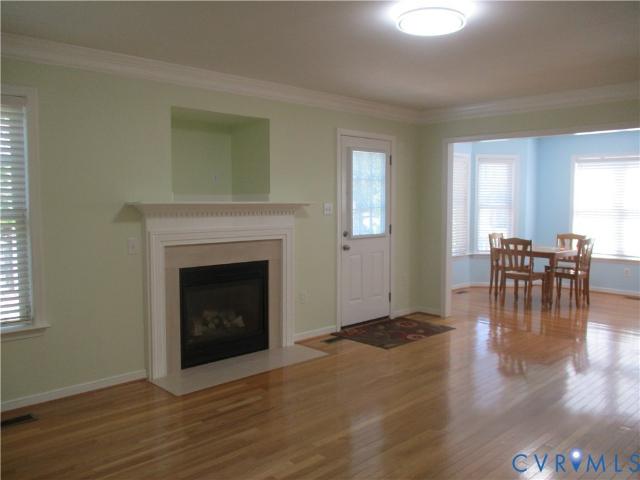 5528 Abbott Circle