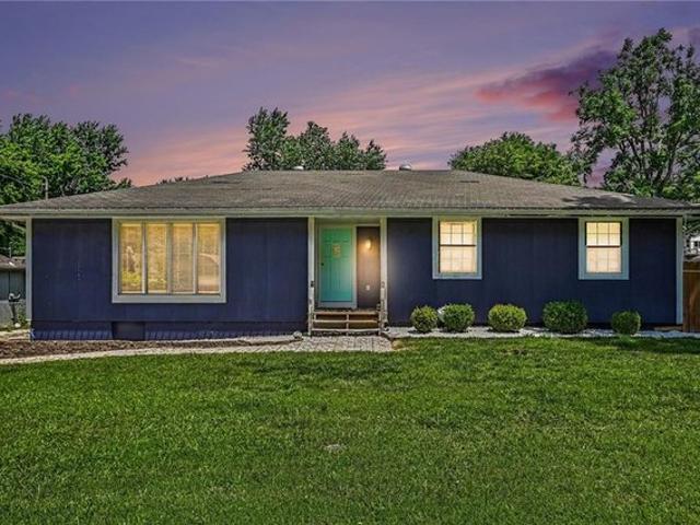 5528 Swartz Rd, Kansas City, KS 66106