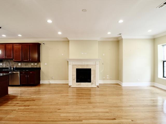 5528 s indiana avenue # 1