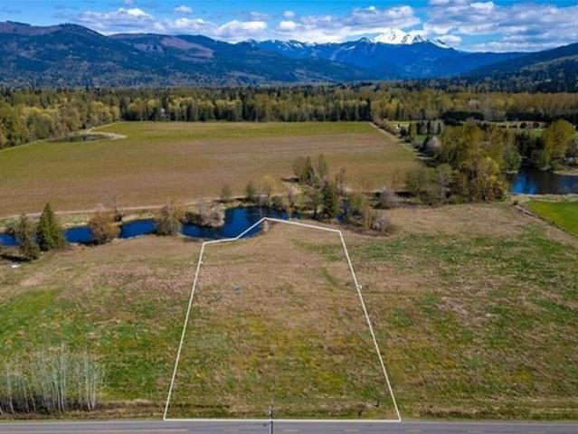 5528 Sand Rd, Bellingham, WA 98226