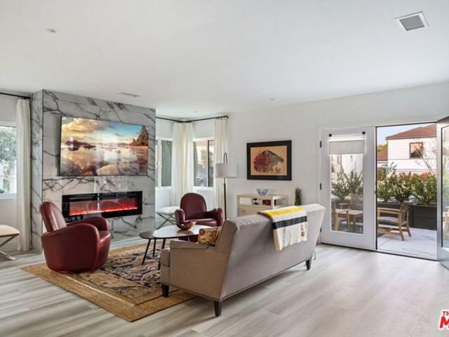5529 Bradna Dr, Los Angeles, CA 90043