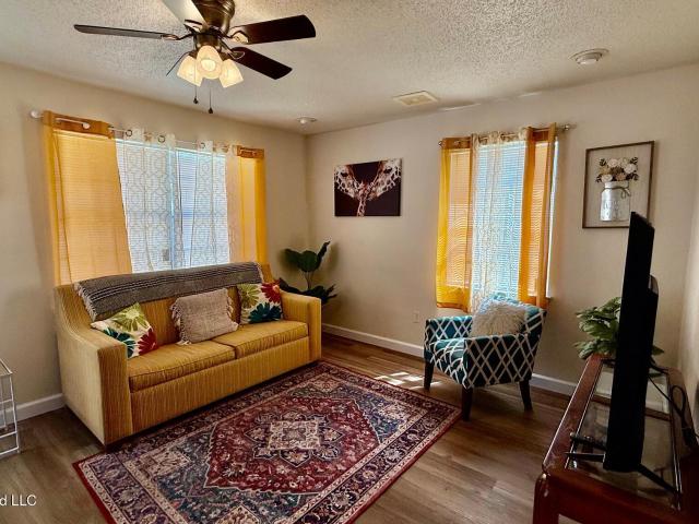 5529 Prince George Drive
