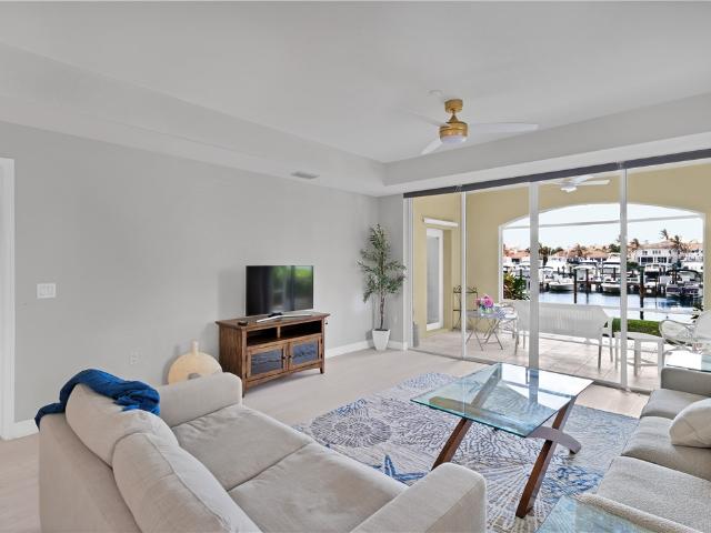5520 N Harbor Village Dr, Unit 105, Vero Beach, FL 32967 | MLS #296136