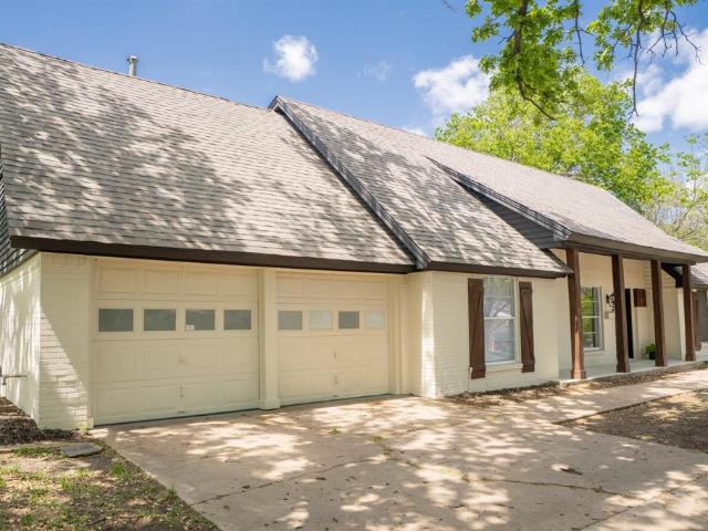 5520 Woodway Drive
