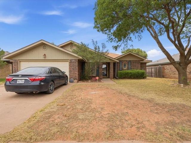 5520 94th St, Lubbock, TX 79424