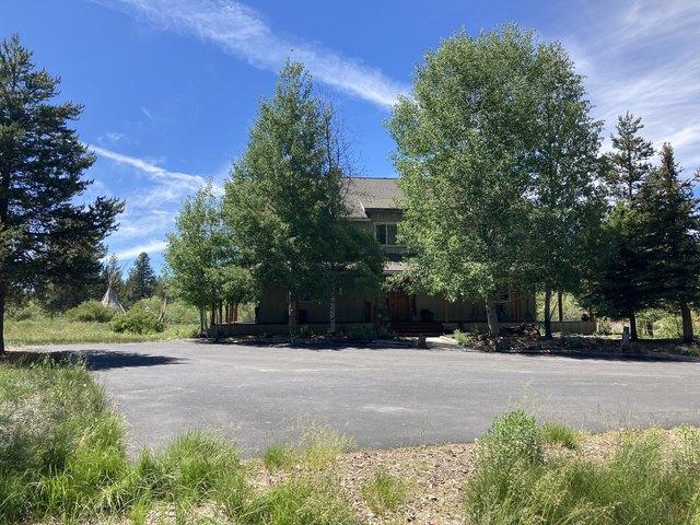 55219 Huntington Rd, Bend, OR 97707