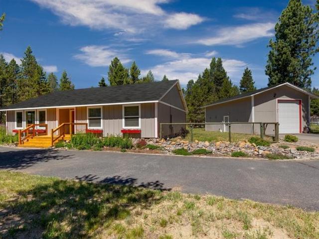 55219 Lazy River Dr, Bend, OR 97707