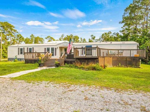 5521 Custer Dr, Pensacola, FL 32507
